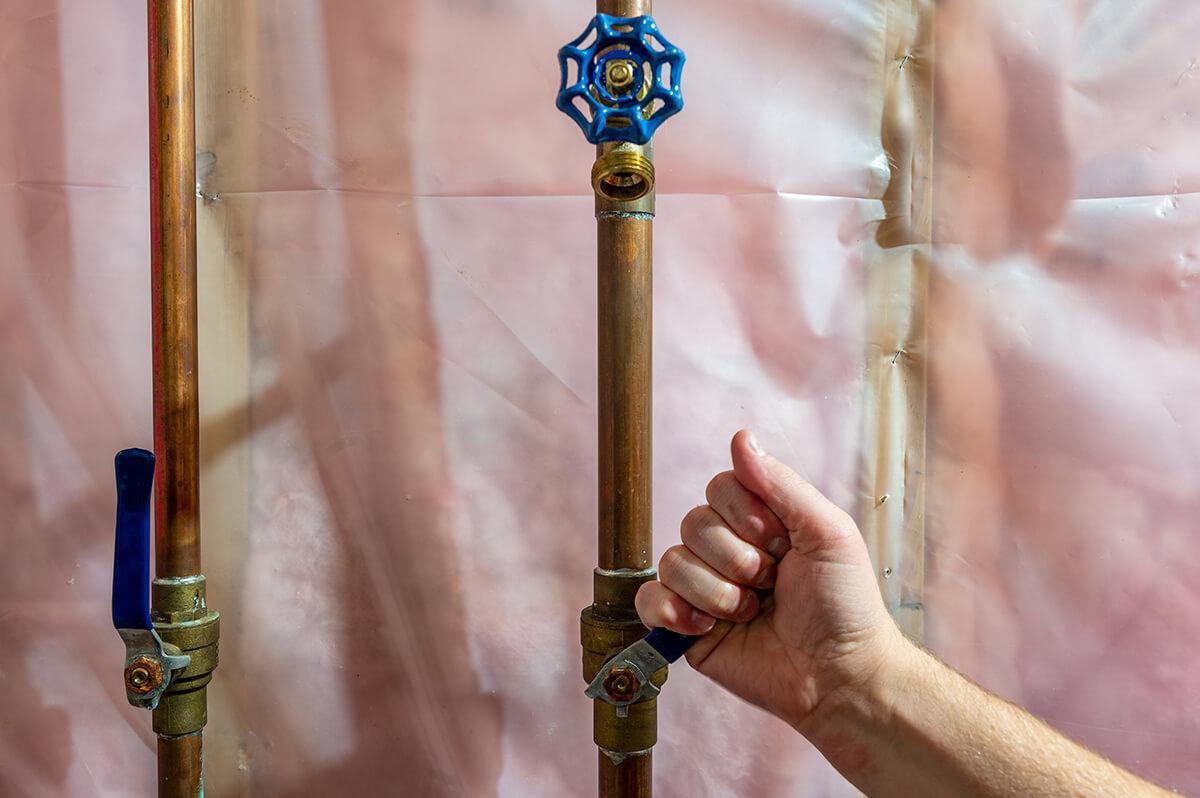 Why close off your irrigation system for the winter?